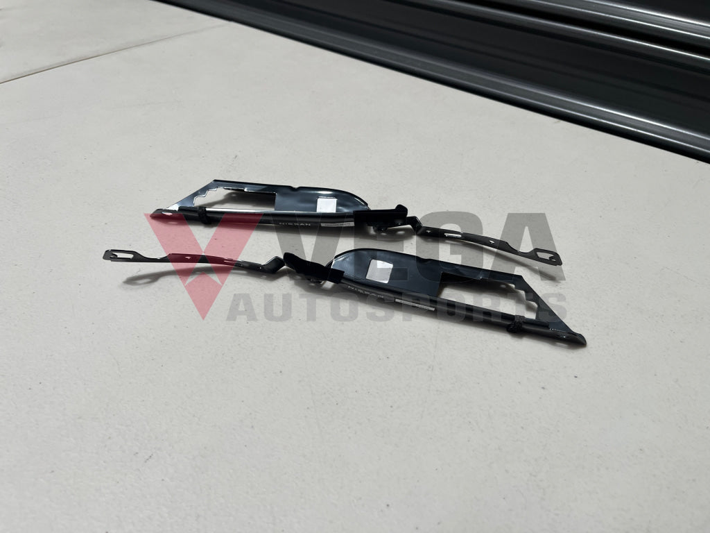 Front Bumper Upper Support Bracket Set (RHS & LHS) to suit Nissan R35 ...