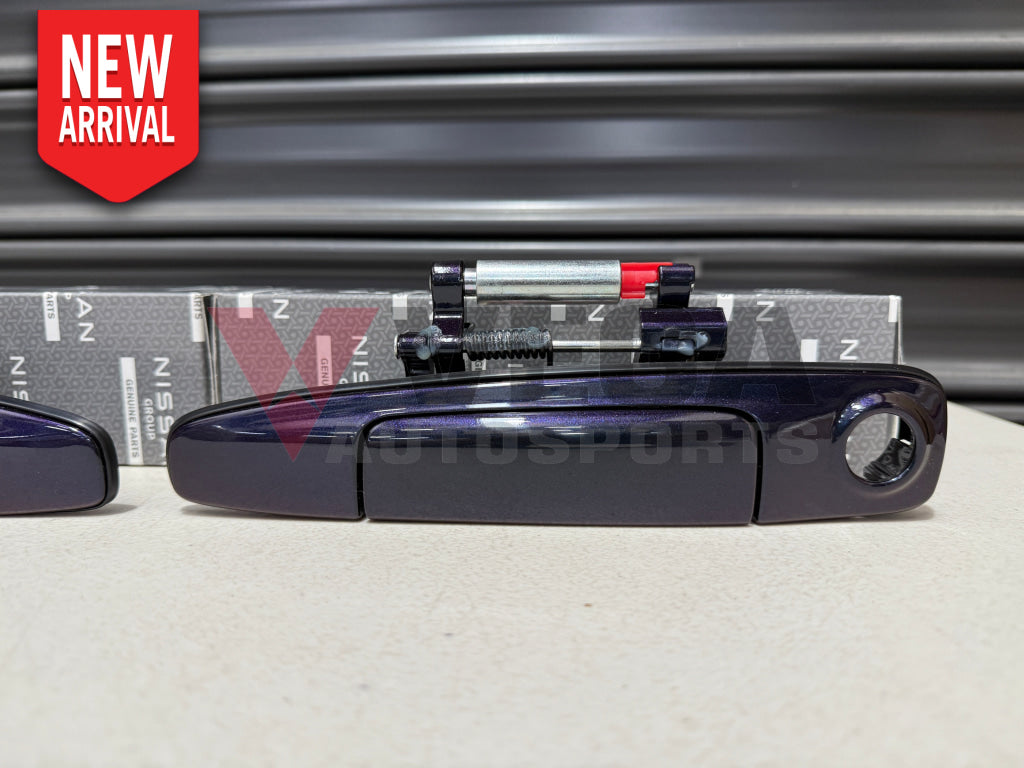 Front Outer Door Handle Assembly (RHS & LHS) LV4 to suit Nissan Skylin ...