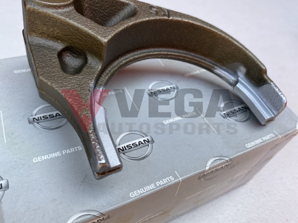 Genuine Nissan Shift Fork, 5th to suit Nissan Skyline R32 GTR / R33 GT ...