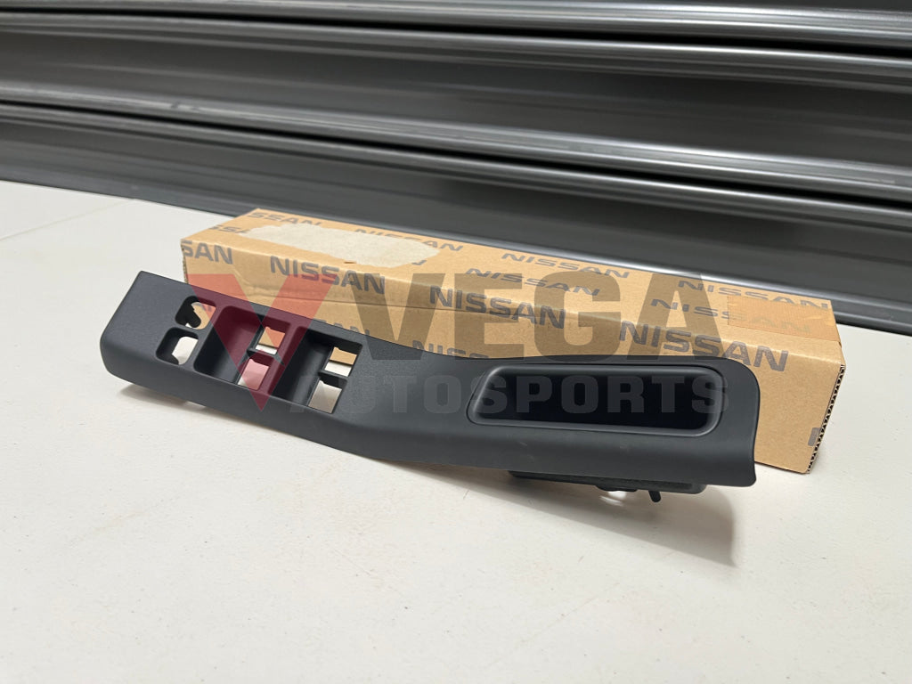 Power Window Switch Finisher (Front RHS, Driver) to suit Nissan R33 Sk ...