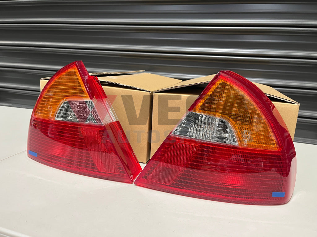 Rear Tail Light Set (RHS & LHS) to suit Mitsubishi Lancer Evolution 5 ...